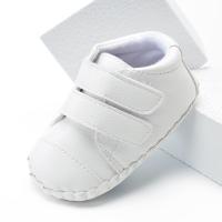 China 2021 Selling Newborn Infant Casual Walking Shoes Toddler Leather Girls and Boys Soft Sports Shoes for sale