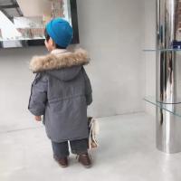 China Children&prime; S Winter Down Coat for Girls and Boys Clothes Waterproof Outdoor Hooded Coat with 2 Colors for sale