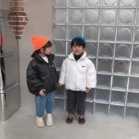 China 2 Colors Children&prime; S Winter Down Coat for Girls and Boys Clothes Waterproof Outdoor Hooded Coat for sale