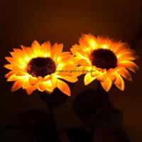 China Solar Waterproof Flowers Landscape Decorative Sunflower Lamps Solar LED Garden Sunflower Stake Lights Outdoor for sale