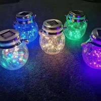 China Solar Waterproof Patio Garden Lanterns Wedding Hanging Mason Jar Solar Lights, Warm Crack Glass Bottle Solar Jar Light for sale