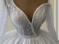 China OEM High Quality Wedding Dress Bridal Dress Customized Pearl and Stone Party Gown for sale