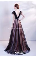 China 2021 Western Hot Selling Sequined Sex Ball Dress Evening Party Frock Bridesmaid Gowns Plus Size Black for sale
