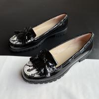 China Flat Shoes Women Tassel Loafers Shoes Casual Shoes Footwear Leather Shoes Soft for sale