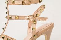 China 2021 European New Fashion Style Stiletto Heels Sexy Unique Metal Rivets Women High Heel Shoes Bride High Heels for sale