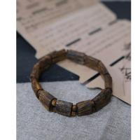 China Vietnam Nha Trang Agarwood Square Bracelet Prayer Bracelet for sale
