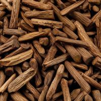 China Raw Ingredients Natural Agarwood for All Seasons and Other Varieties for sale