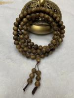 China Square Agarwood Meditation Beads Durable Natural Scented Prayer Mala Beads for Spiritual Healing and Mindfulness Practice for sale