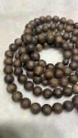 China Authentic Agarwood Beads Designed for Meditation and Prayer Accessories Featuring Natural Aroma and Durable Smooth Surface for sale
