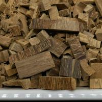China High grade OUD Agarwood resin suitable for crafting exclusive perfumes and therapeutic aromatic products internationally for sale