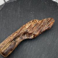 China Top grade OUD Agarwood resin pieces excellent choice for luxury candle making and sophisticated aroma diffuser creations for sale