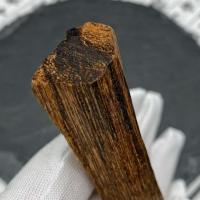 China Natural OUD Agarwood resin raw material ideal for perfume industry incense making and traditional medicinal applications for sale