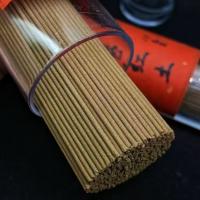 China Pure Agarwood Stick Handcrafted Incense Sticks with Rich Scent Suitable for Spiritual Practices Yoga and Home Fragrance for sale