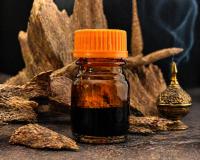 China Ancient Wild Insect Leak Agarwood OilAgarwood Oil for sale