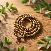 China Natural Bai Qi Nan Hand Chuan Sinking Agarwood Bracelet  Water Grade Black Oil Single for sale