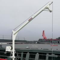 China 0.2-0.8T Movable Garbage Davit for Bulk Carrier Cargo Holds for sale