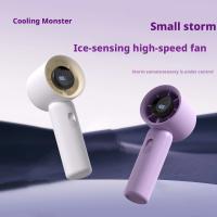 China Customized Small Handheld Fans Battery Operated 100 Speed High Speed Silent Design for sale