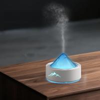 China OEM 200ml Aroma Air Humidifier Ultrasonic Aroma Humidifier With Colorful Dazzling Light for sale