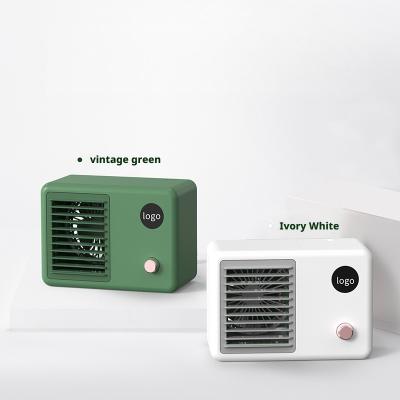 China Lightweight Portable Desk Fan With 2000mAh Battery And Humidify Function For Home And Office Use for sale