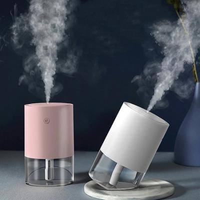 China Plastic Car Air Freshener Humidifier Ultrasonic Angle Adjustment Oblique Spray Humidifier for sale