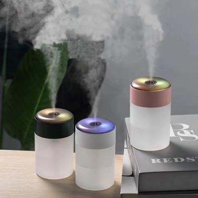 China Custom Logo Home Office USB Powered Ultrasonic Humidifier Essential Oil Aroma Humidifier for sale