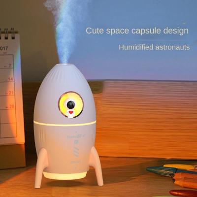 China Mini Rocket Design USB Ultrasonic Aromatherapy Air Humidifier Heavy Fog For Home And Car for sale