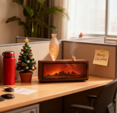 China Christmas Wood Flame Aroma Diffuser with 0.5L Capacity USB Powered for sale