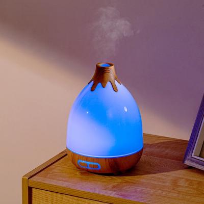 China Fragrance Diffuser Humidifier Sprayer LED air Purifying Fragrance Lamp Portable Household Spray Humidifier for sale