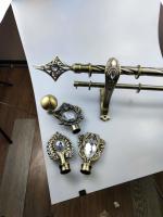 China Metal Telescopic Double Rail Curtain Pole Adjustable Sliver 25Mm 28Mm With Brackets for sale