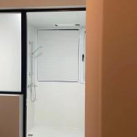 China Electric Automatic Honeycomb Blinds , Cellular Window Shades Polyester Material for sale