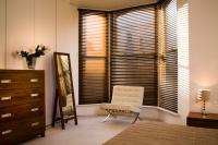 China Deluxe Configuration Drilling Hardware Living Room Electric Horizontal Blinds for sale