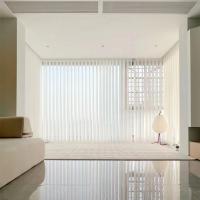 China Breathable Manual Semi Blind Curtains Anti Uv White Dream Vertical Cord Control for sale