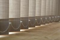 China Electric Dream Curtain Track Curtains Intelligent Automatic Motor Graffiti Miya Tmobile Le House Blinds for sale