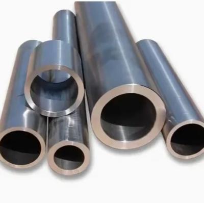 China Hot Rolled Seamless Carbon Steel Pipe 21.3-1420mm OD with 2.11-59.54mm Wall Thickness for Construction for sale