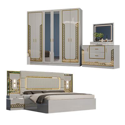 China Wholesale Cheap Price Modern Design Bedroom Set Furniture Luxury king Size Bed for sale