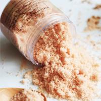 China Himalayan Salt Dead Skin Body Scrub , 100% Natural Skin Whitening Scrub For Body for sale