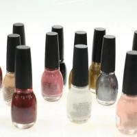 China ODM 24 Colors Long Lasting Glitter Non Toxic Nail Polish for sale