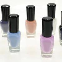 China OEM 24 Colors Odorless Water Based Nail Polish Set GMPC Approval for sale