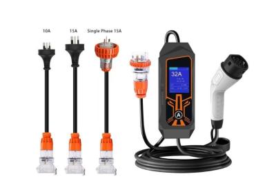 China Portable EV Charger with Type 2 Type 1 Interchangeable Plug - 3.5kW to 11kW Power, IP55 Waterproof Rating for sale