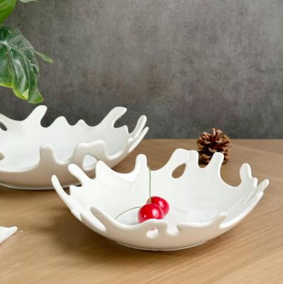 China spray shaped Ceramic bowl Ceramic tableware for family hotels, made of high-quality ceramics, fashionable household items for sale