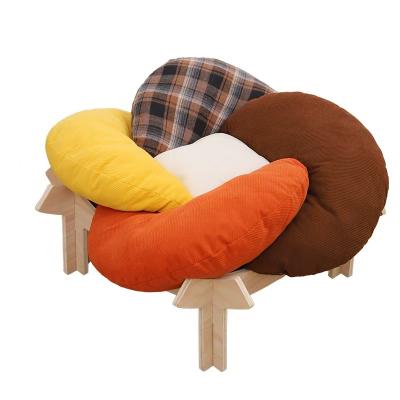 China Pet deep color flower shape sofa supplies, comfortable and soft, for home use, increase pet interaction for sale