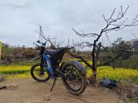 China Front Light Off-road Electric Dirt Bike with 6000W Motor Power and Max. Speed 80km/h for sale