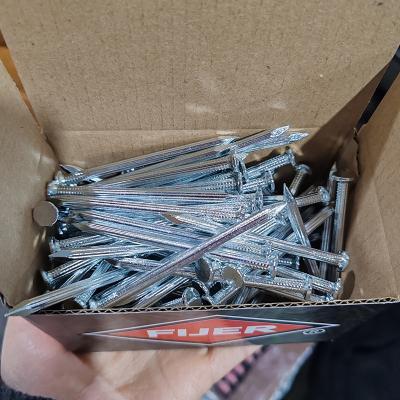 China 45# Carbon Steel Concrete Nails 1-4 Inch Galvanized with Diamond Point for Masonry Construction for sale