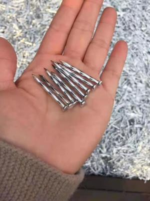 China High Carbon 45#/55# Steel Concrete Nails 3/4 to 6 Inch Construction Building Fasteners for sale