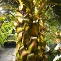 China No Nursing Store Artificial Landscape Trees Big Date Palm Tree Customized Size for sale