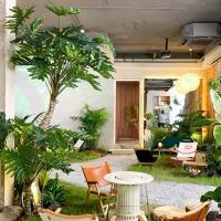 China 180cm High Artificial Philodendron Evergreen Real Touch Leaves No Caring Potted Plant for sale