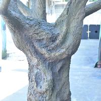 China Large Fake Tree indoor olive trees artificial Faux Tree with Natural Wood Trunk and Realistic Leaves for sale