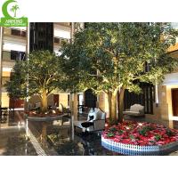 China Indoor Decorative Artificial Wooden Tree Large Articicial Ficus Tree Green Artificial Banyan Tree for sale