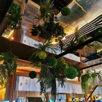China ODM Floral Hanging Basket Pendant Pub Space Beautifying for sale