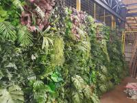 China Lifelike Vertical Greening Customized Hanging Plant Green Wall For Decor for sale